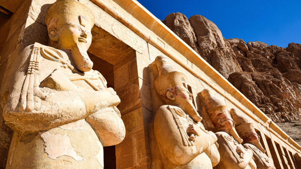 La Historia Tras el Arte de Embalsamar: Un Viaje a Través de las ...